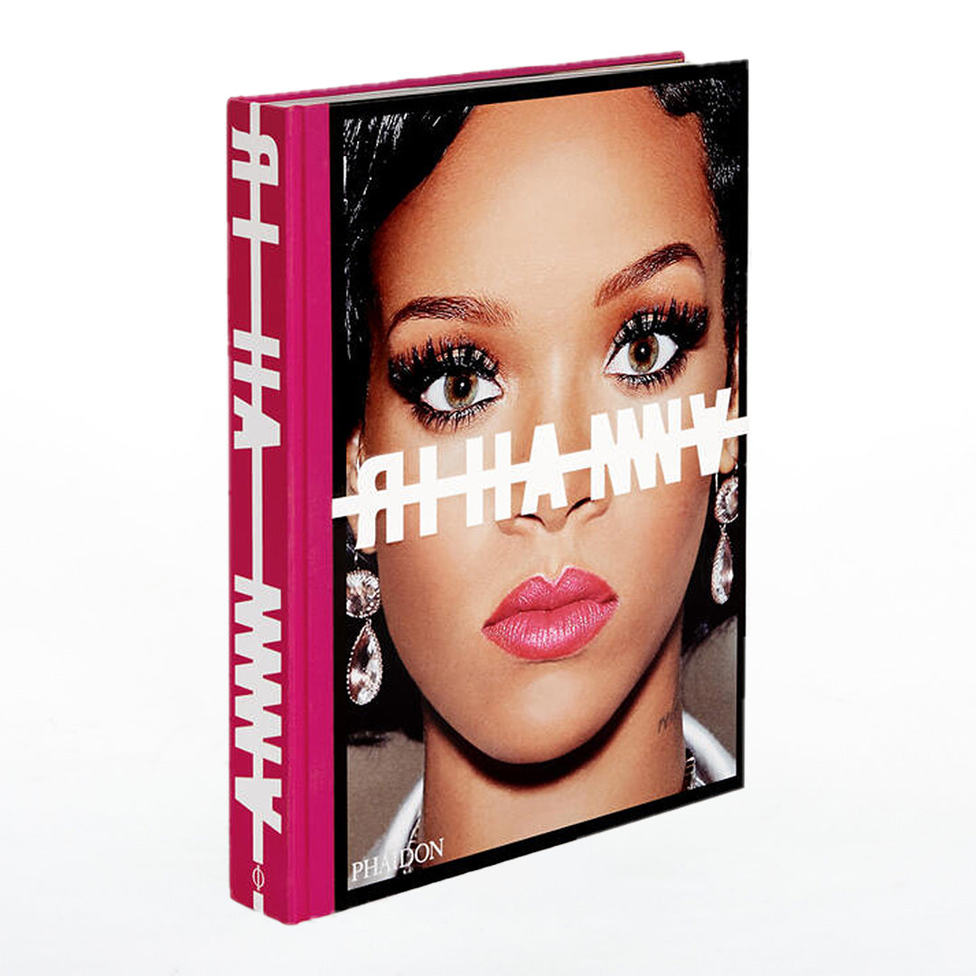 The Rihanna Book – Dayswonderstore